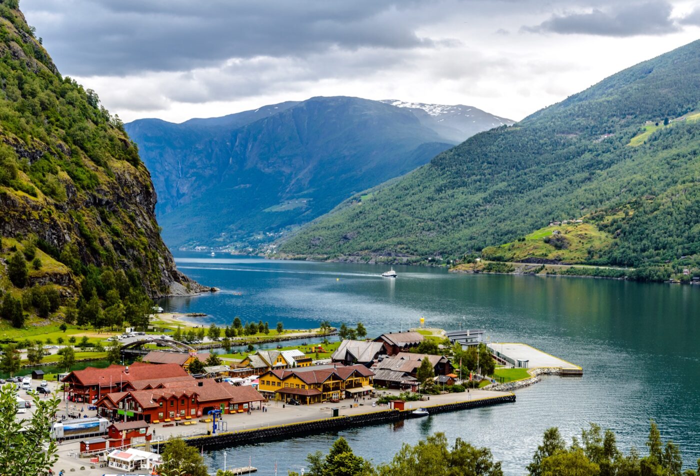 Kreuzfahrten durch den hohen Norden: Entdecke Norwegen und seine ...